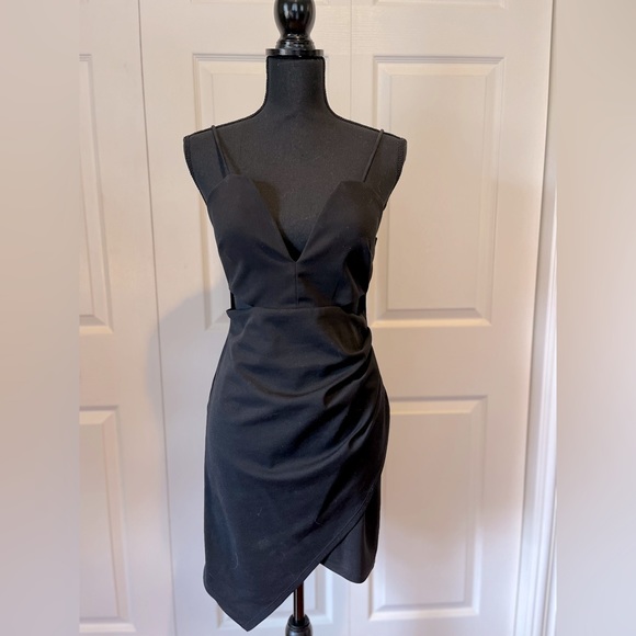 Windsor | Dresses | Windsor Black Dress Sz M | Poshmark